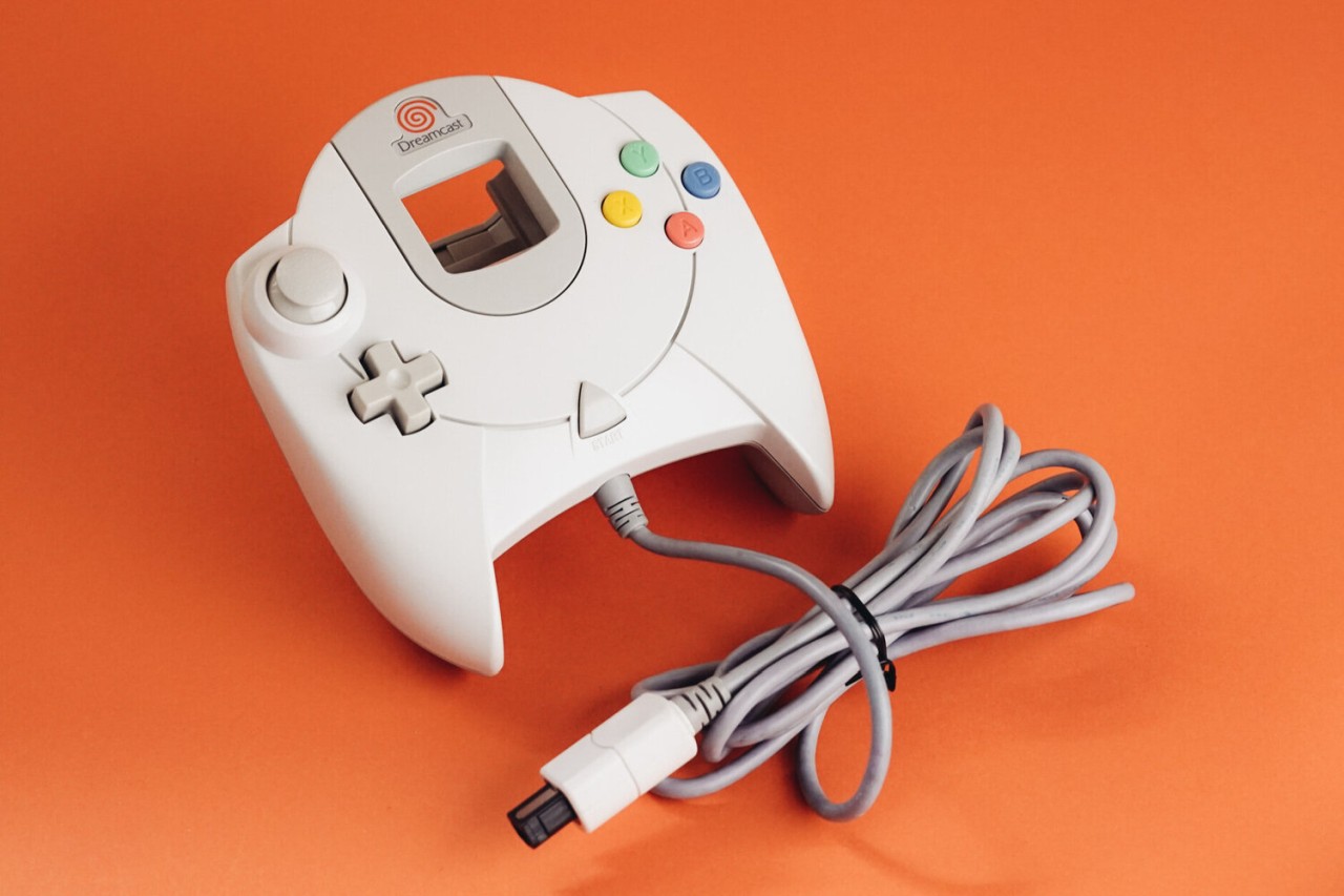 Скрытый смысл кнопки Start на геймпаде Dreamcast - Retrodrom Games